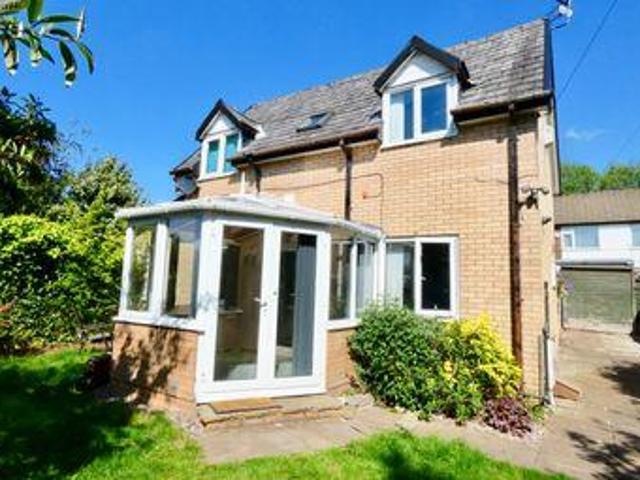 2 Bedrooms Detached house for sale in Wentworth Close, Middleton, Manchester M24