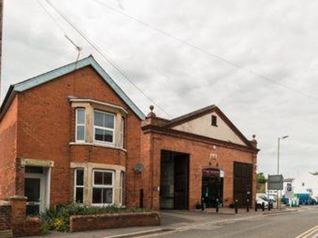 2 Bedrooms Detached house for sale in West Street, Newbury RG14