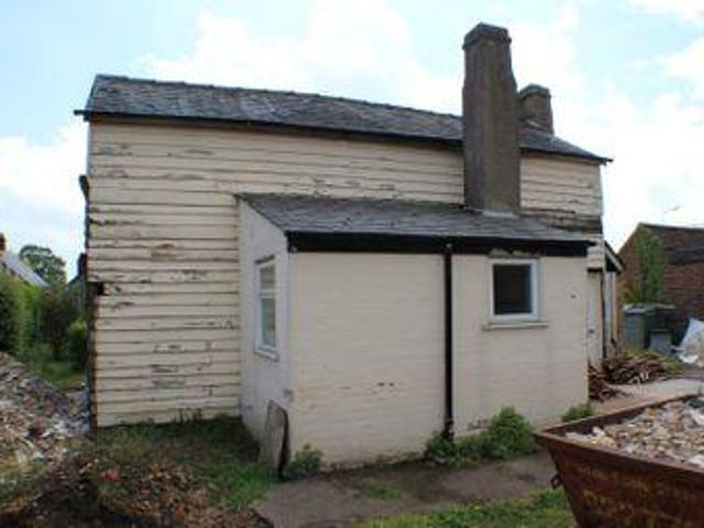 2 Bedrooms Detached house for sale in 161 Shrub End Road, Colchester, Essex CO3