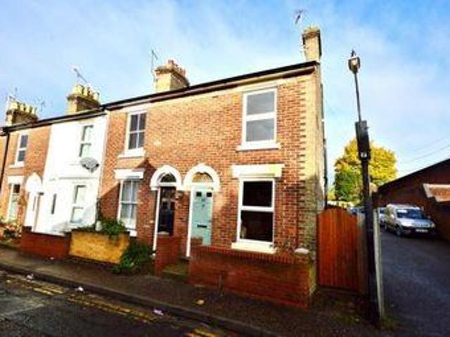 2 Bedrooms End terrace house for rent in Manor Road, Colchester CO3