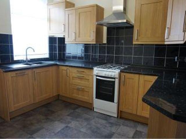 2 Bedrooms End terrace house for rent in Cyril Avenue, Nottingham NG8
