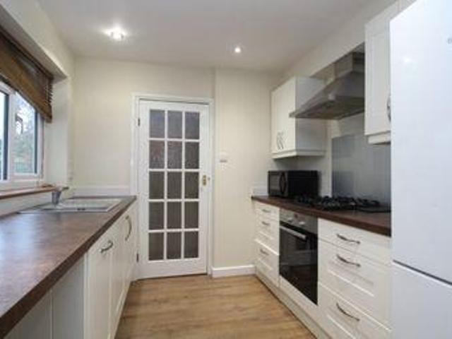 2 Bedrooms End terrace house for rent in St. Peters Street, South Croydon CR2