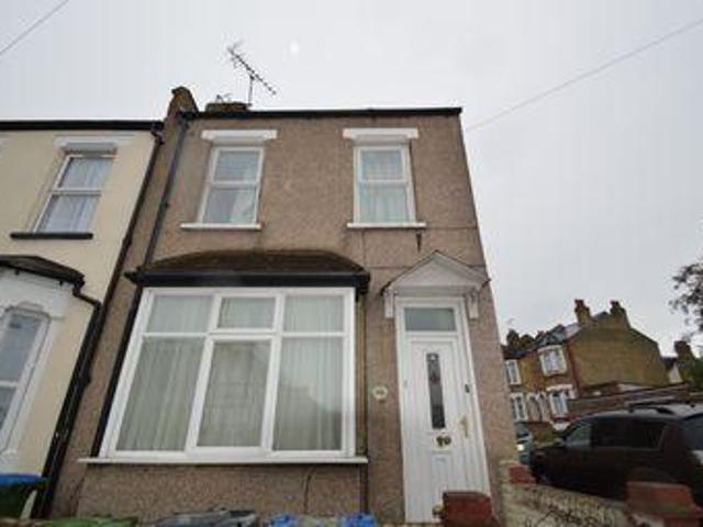2 Bedrooms End terrace house for rent in Timbercroft Lane, London SE18