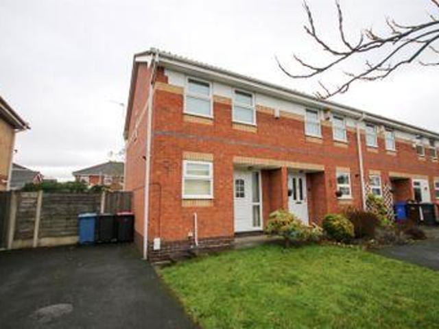2 Bedrooms End terrace house for sale in Montonfields Road, Eccles, Manchester M30