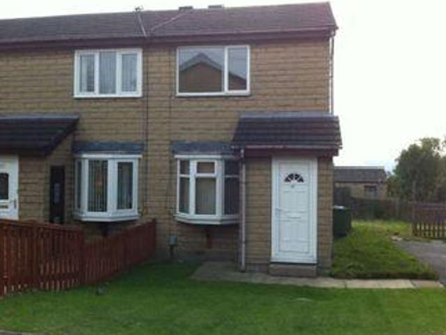 2 Bedrooms End terrace house for sale in Morland Close, Dewsbury WF13