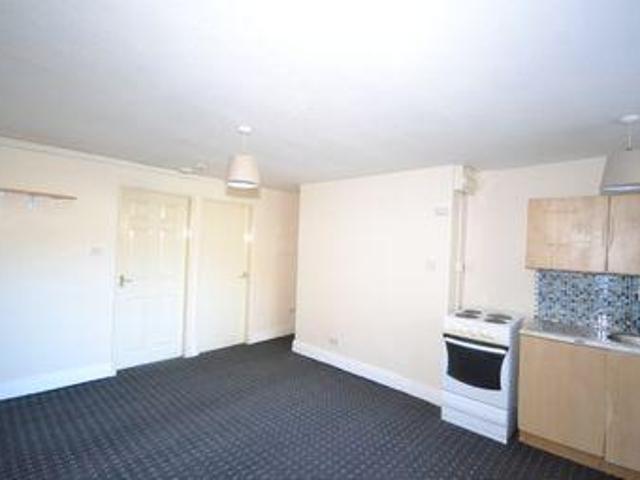 2 Bedrooms End terrace house for sale in Olive Place, Queensbury, Bradford BD13