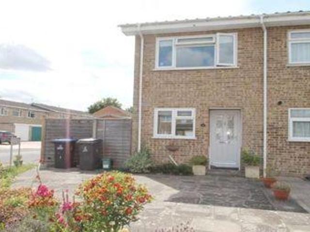 2 Bedrooms End terrace house for sale in Aymer Drive, Staines Upon Thames, Surrey TW18