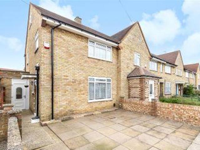 2 Bedrooms End terrace house for sale in Ash Grove, Harefield, Uxbridge, Middlesex UB9