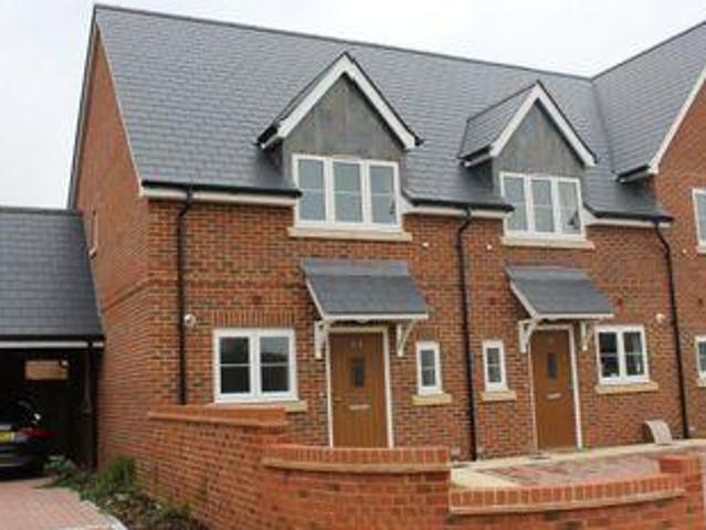 2 Bedrooms End terrace house for sale in Bloswood Lane Blackberry Lane, Whitchurch RG28