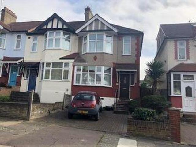 2 Bedrooms End terrace house for sale in Crownhill Road, Woodford Green IG8