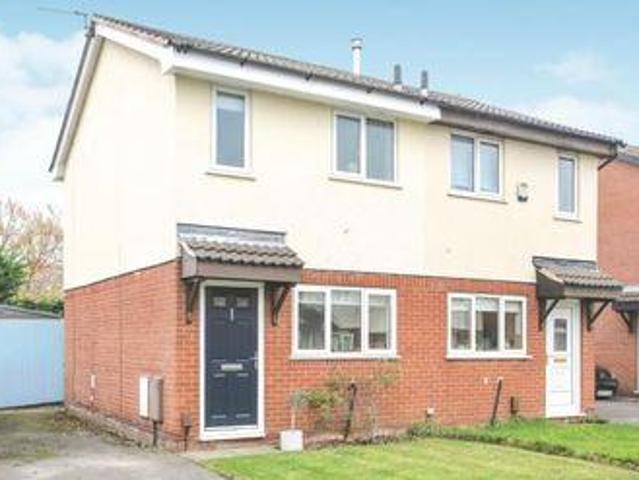 2 Bedrooms End terrace house for sale in Drake Road, Altrincham, Great Manchester. WA14