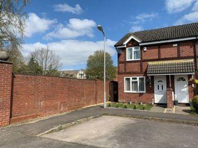 2 Bedrooms End terrace house for sale in Fair Ridge, High Wycombe HP11