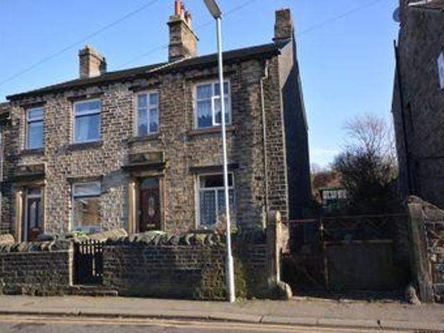 2 Bedrooms End terrace house for sale in Towngate, Newsome, Huddersfield HD4