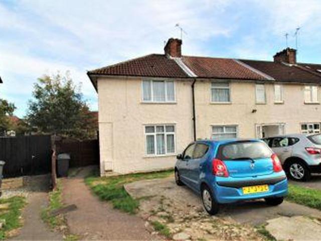 2 Bedrooms End terrace house for sale in Trevor Road, Burnt Oak, Edgware HA8