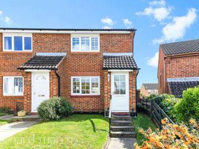 2 Bedrooms End terrace house for sale in Vivien Close, Chessington KT9