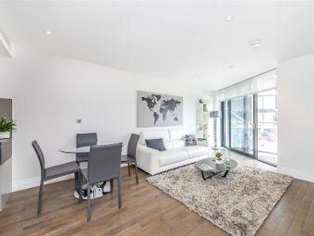 2 Bedrooms Flat for rent in 3 Riverlight Quay, Nine Elms, London SW11