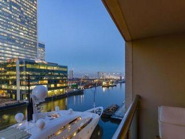 2 Bedrooms Flat for rent in 3 South Quay Square, Discovery Dock West, Canary Wharf E14