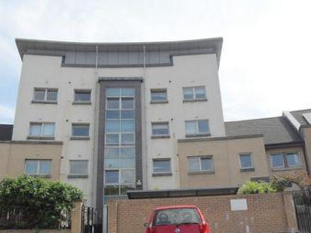 2 Bedrooms Flat for rent in 10 Waterside Place, New Gorbals, Glasgow G5