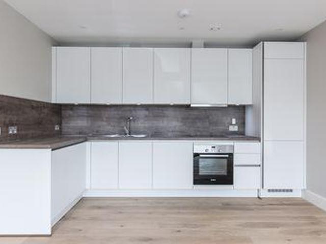 2 Bedrooms Flat for rent in 12 20, Station Road, London DA15