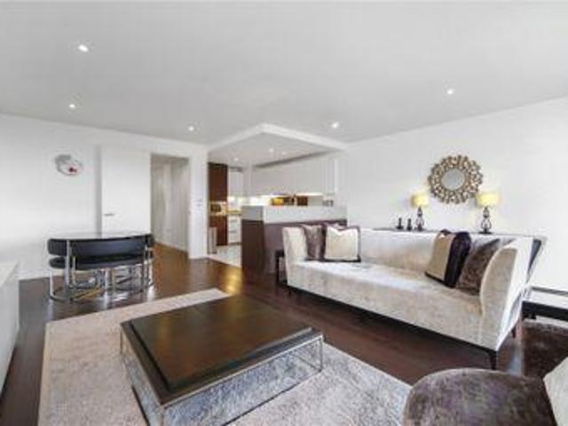 2 Bedrooms Flat for rent in 12 Baltimore Wharf, London E14