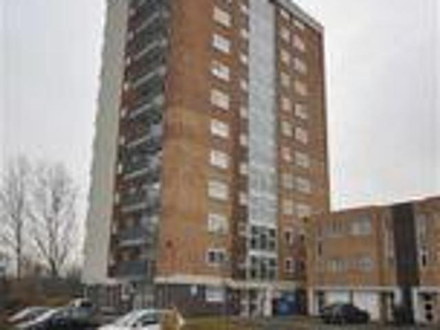 2 Bedrooms Flat for rent in 12 Lakeside Rise, Manchester, Lancashire M9
