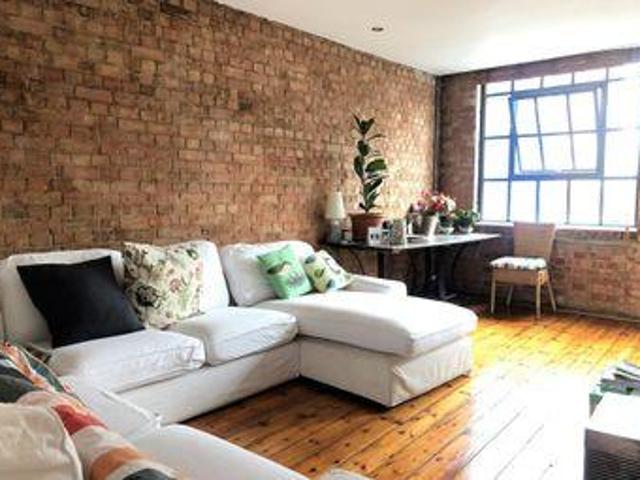 2 Bedrooms Flat for rent in 135 137 Whitechapel Road, London E1