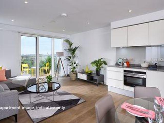 2 Bedrooms Flat for rent in 130, Elephant Road, London SE17