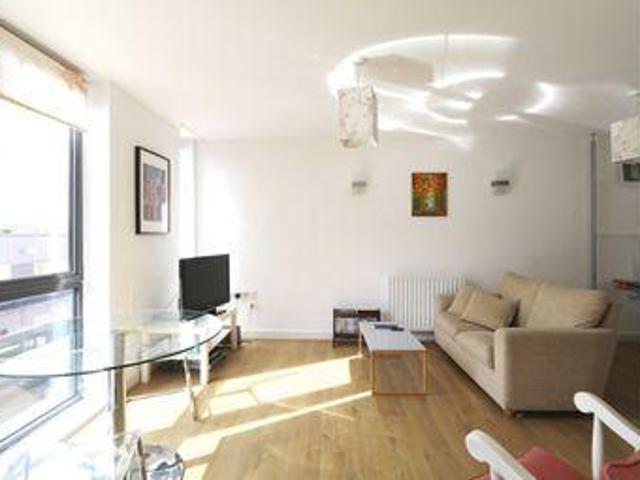 2 Bedrooms Flat for rent in 13, Caledonian Road, Holloway N7