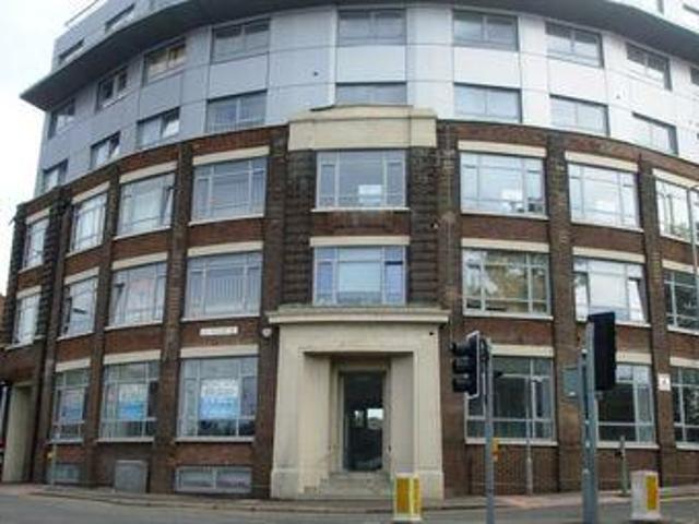 2 Bedrooms Flat for rent in 146 Midland Road, Luton LU2