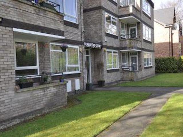 2 Bedrooms Flat for rent in 146 Palatine Road, Manchester M20
