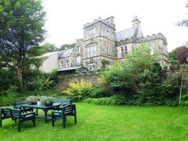 2 Bedrooms Flat for rent in 16 Corbar Road, Buxton SK17