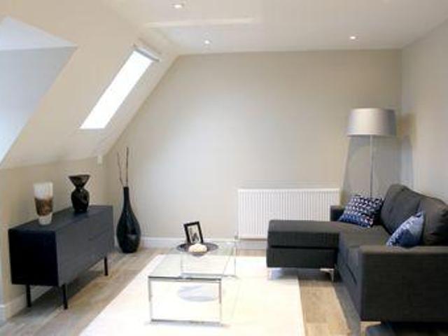 2 Bedrooms Flat for rent in 191/192 Moulsham Street, Flat 6, Chelmsford, Essex CM2