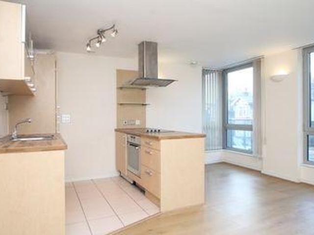 2 Bedrooms Flat for rent in 1 Throwley Way, Sutton SM1