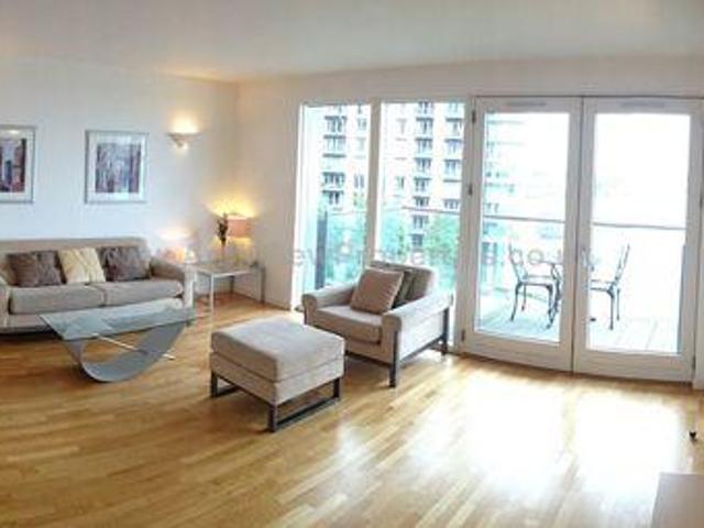 2 Bedrooms Flat for rent in 1 Fairmont Avenue, Canary Wharf, London E14