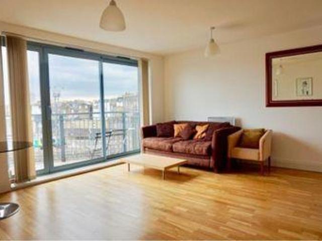 2 Bedrooms Flat for rent in 204 Regents Park Road, London NW1