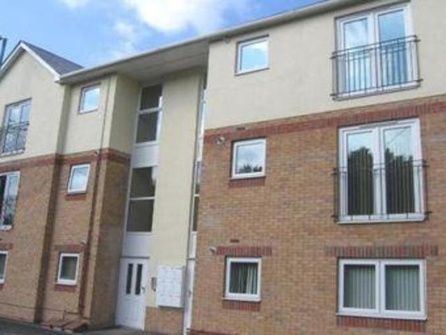 2 Bedrooms Flat for rent in 262 Langsett Road, Sheffield S6