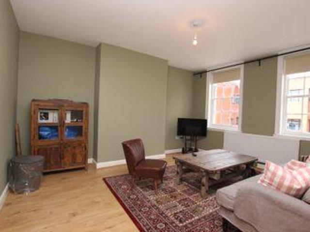 2 Bedrooms Flat for rent in 2 Bed Castle Street, Reading RG1