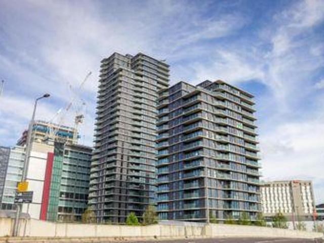 2 Bedrooms Flat for rent in 2 Glasshouse Gardens, London E20