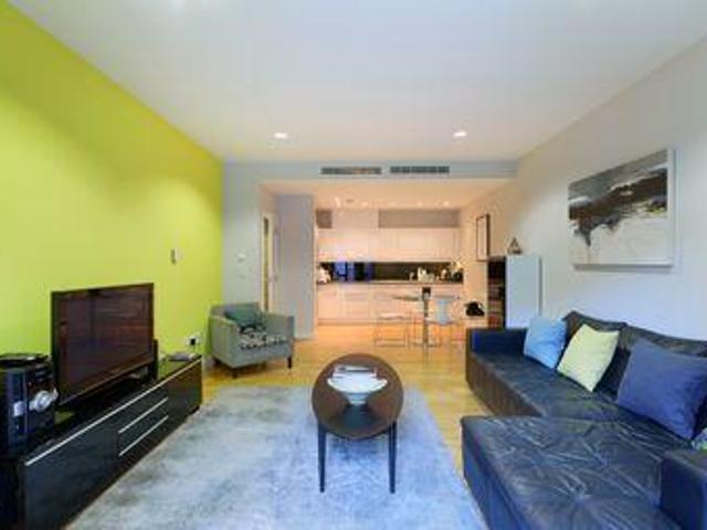 2 Bedrooms Flat for rent in 30 Blandford St, London W1U