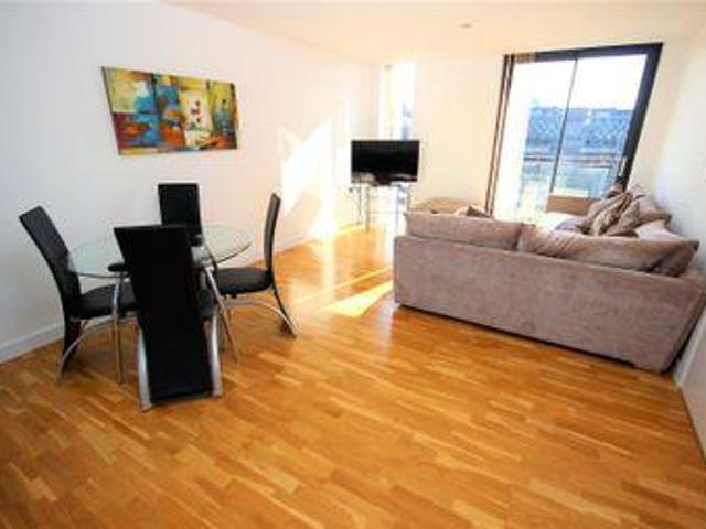 2 Bedrooms Flat for rent in 360 Building, Rice Street, Manchester M3