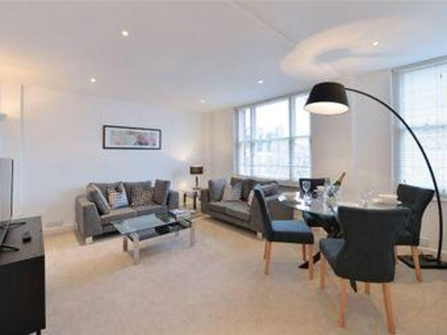 2 Bedrooms Flat for rent in 39 Hill Street, Mayfair, London W1J