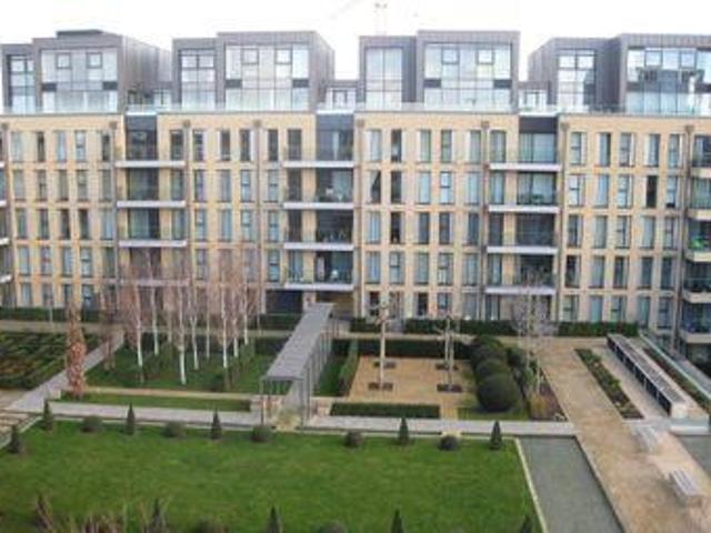 2 Bedrooms Flat for rent in 5 Central Avenue, London SW6