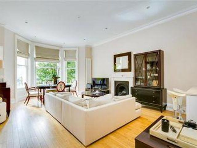 2 Bedrooms Flat for rent in 64 Holland Park, London W11