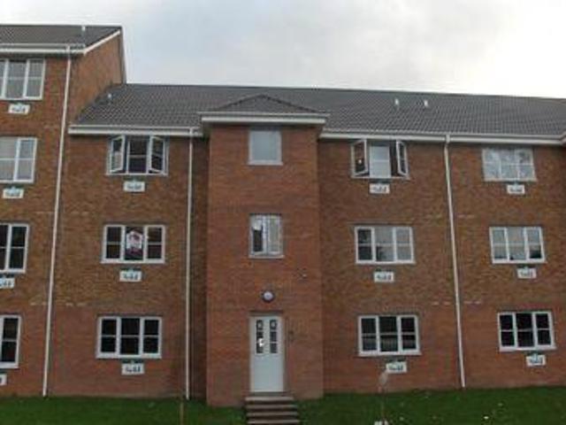 2 Bedrooms Flat for rent in 65 Tullis Street, Glasgow G40