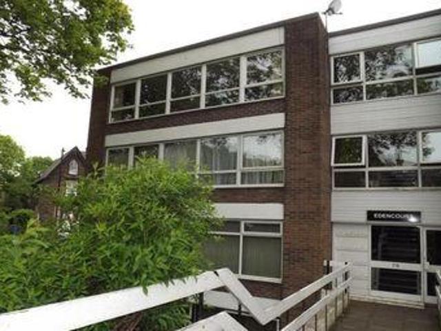 2 Bedrooms Flat for rent in 79 Clarkehouse Road, Sheffield S10
