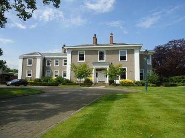 2 Bedrooms Flat for rent in 842 Wilmslow Road, Manchester M20
