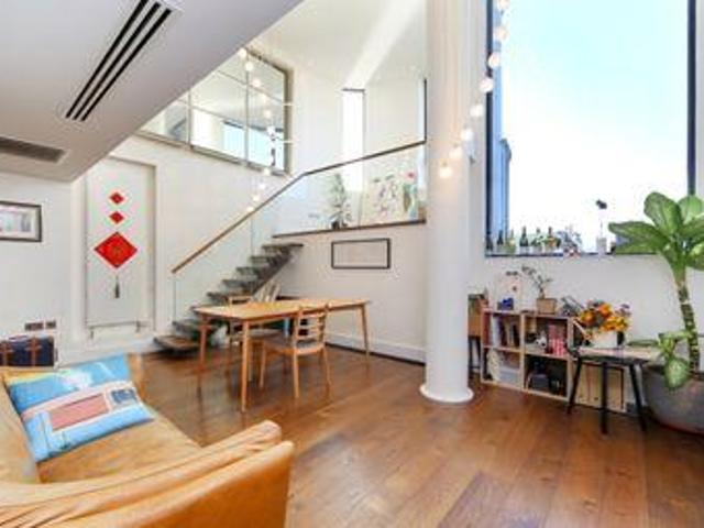 2 Bedrooms Flat for rent in 84 St. Katharines Way, London E1W