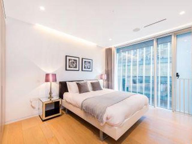 2 Bedrooms Flat for rent in 87 Buckingham Palace Road, Westminster, London SW1W
