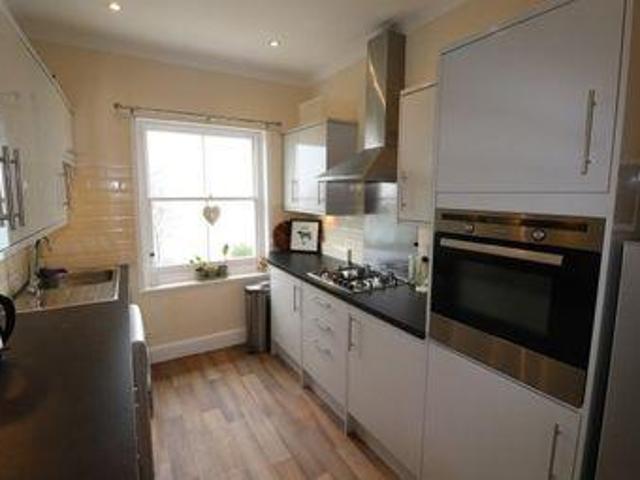 2 Bedrooms Flat for rent in 8 Clifftown Parade, Southend On Sea SS1