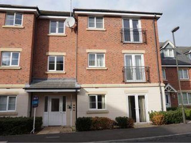 2 Bedrooms Flat for rent in 8 Hickling Close, Nottingham NG10